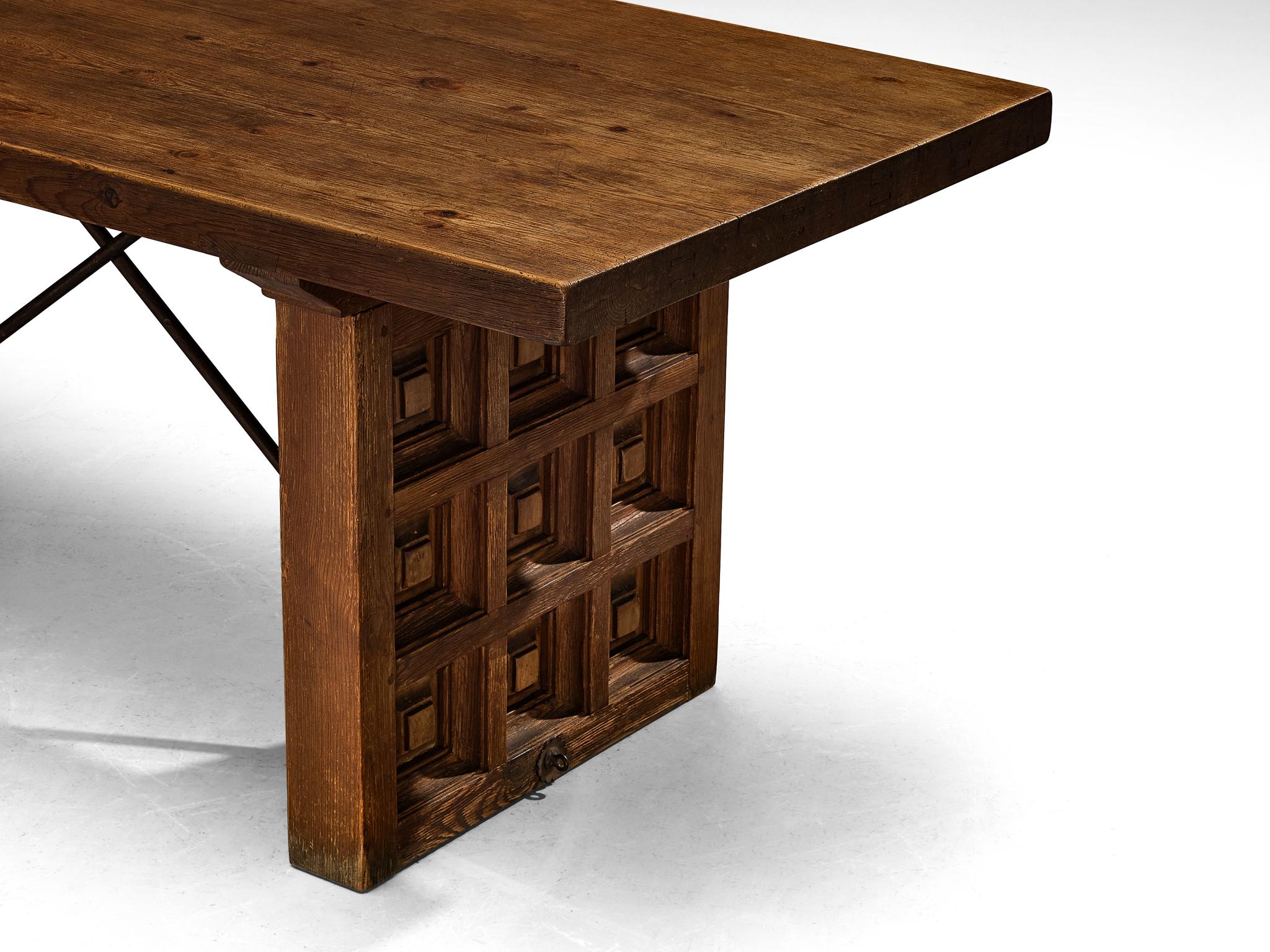 Biosca Spanish Dining Table in Stained Pine For Sale at 1stDibs