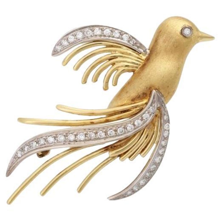 "Bird" Brooch with 38 Brilliant-Cut Diamonds For Sale at 1stDibs