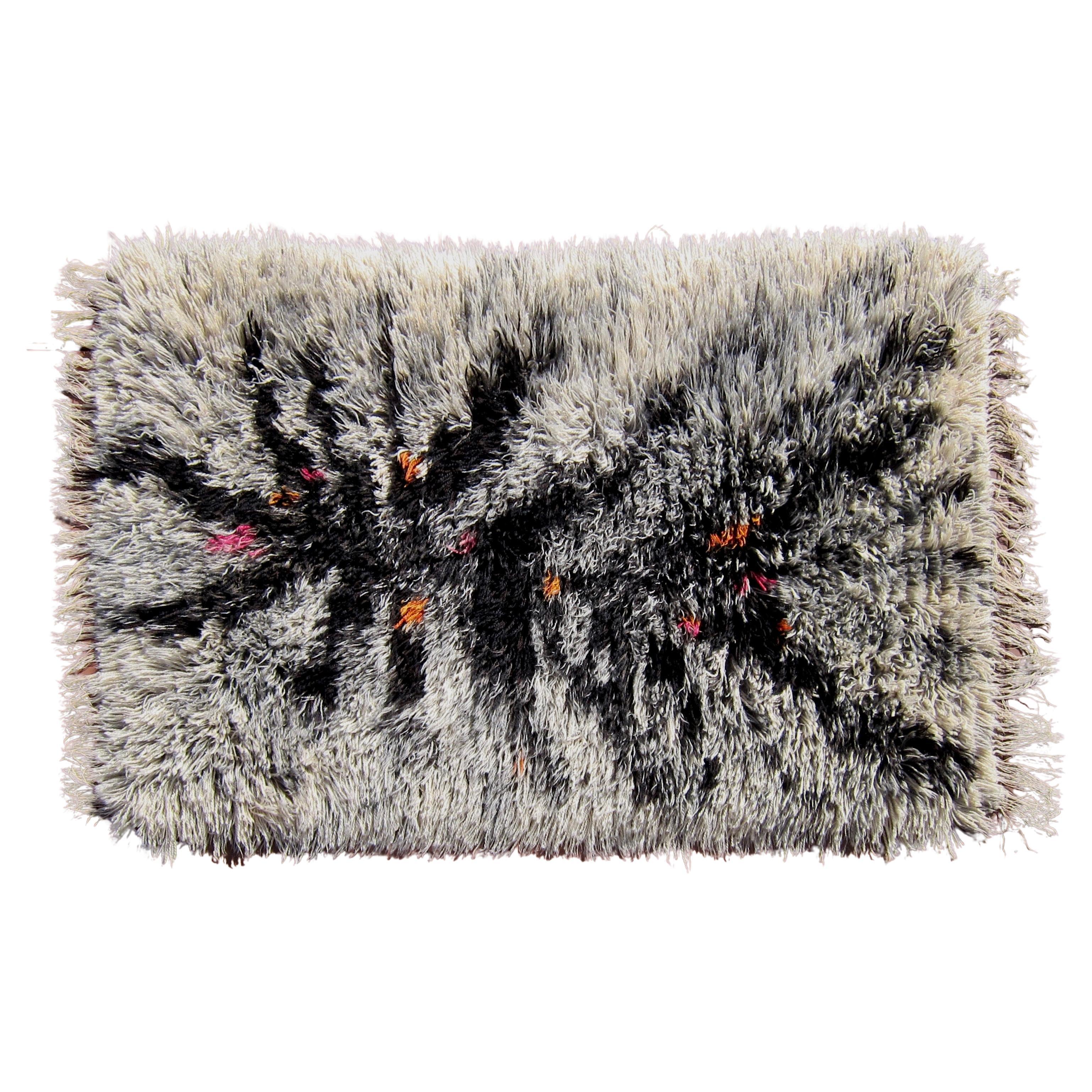 Shaggy Green Midcentury Scandinavian Rya Matta Rug or Wall Hanging at ...