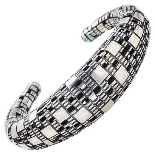 Bitcoin Blockchain Diamond and 18K Gold Slim Dome Ring For Sale at ...