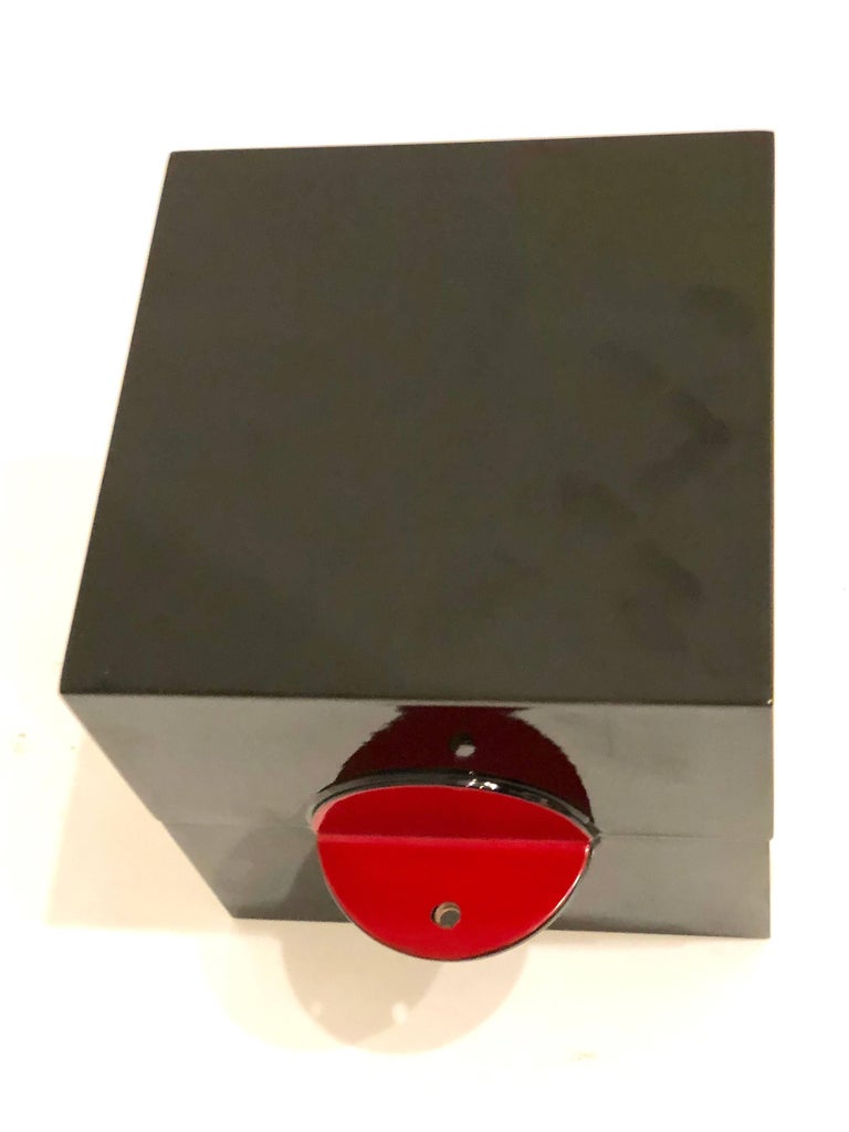 Black and Red Wood Lacquer Japanese Square Jewelry Box Memphis Style at ...