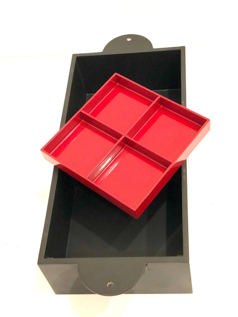 Black and Red Wood Lacquer Japanese Square Jewelry Box Memphis Style at ...
