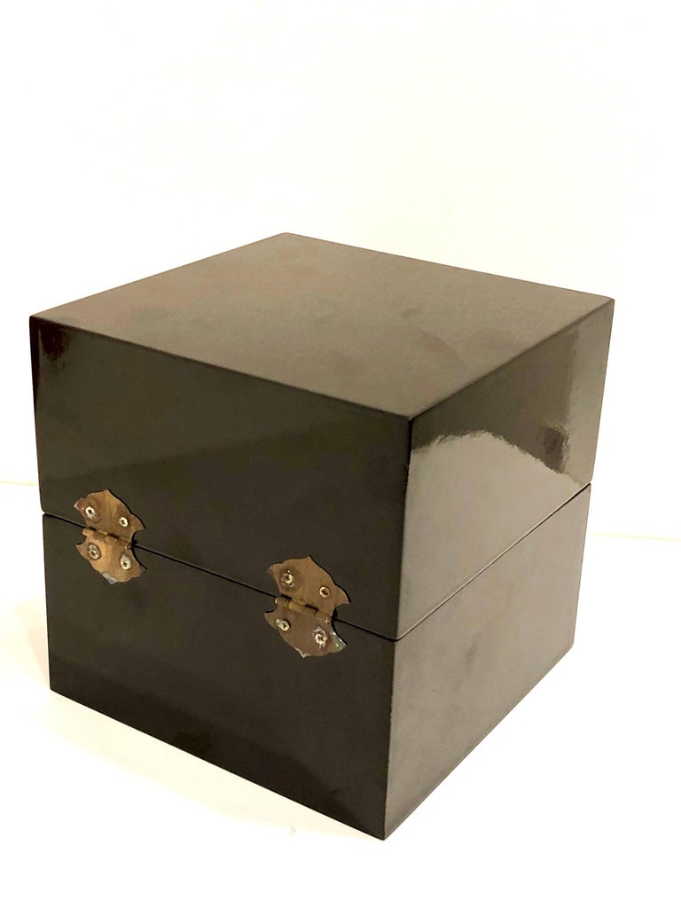 Black and Red Wood Lacquer Japanese Square Jewelry Box Memphis Style at ...