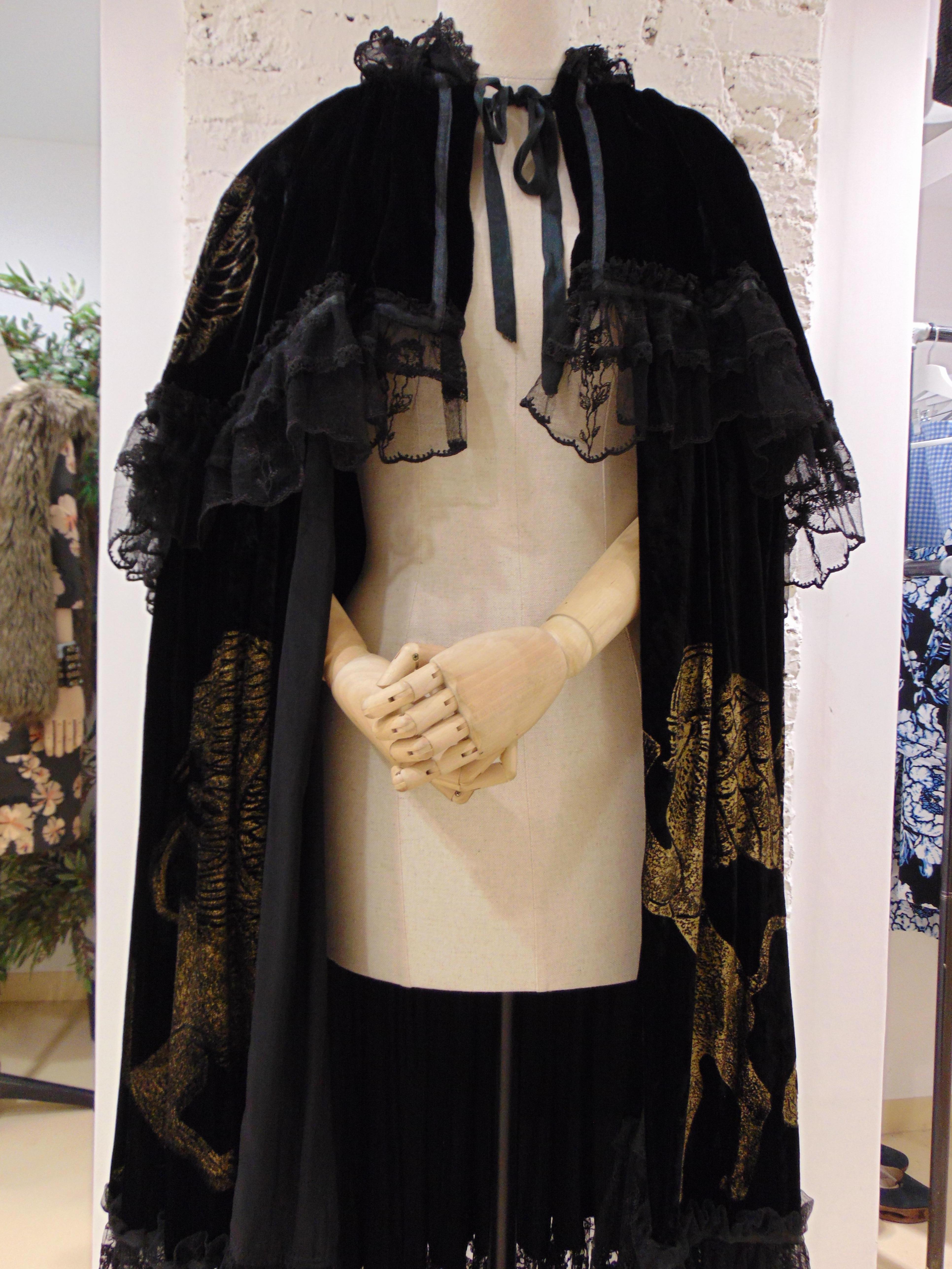 Black and Gold Venice Domino Cape at 1stDibs | domino cloak, cape ...