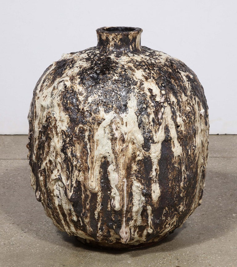 Black and White Ceramic Vase by Shizue Imai For Sale at 1stDibs