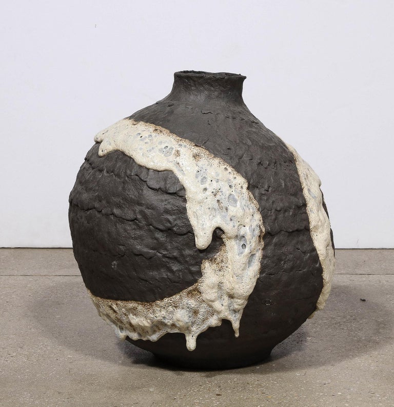 Black and White Ceramic Vase by Shizue Imai For Sale at 1stDibs