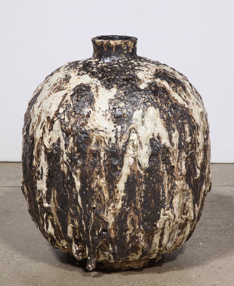 Black and White Ceramic Vase by Shizue Imai For Sale at 1stDibs