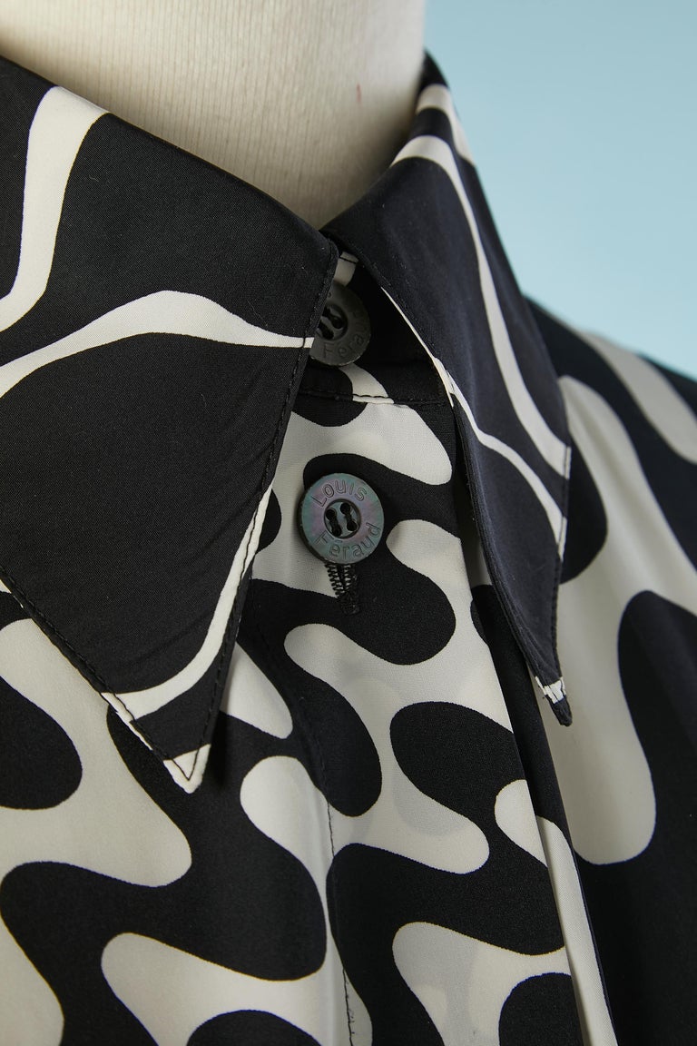 Black and white graphic print shirt Louis Féraud For Sale at 1stDibs