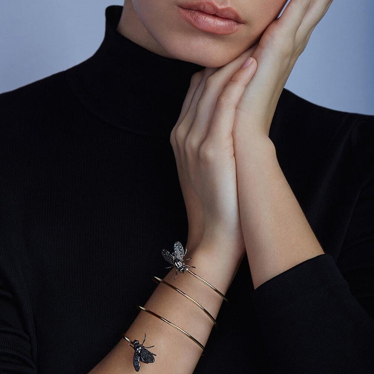 Black Diamonds Full pavé Flies in Fine Bracelet, 18K Gold For Sale at ...