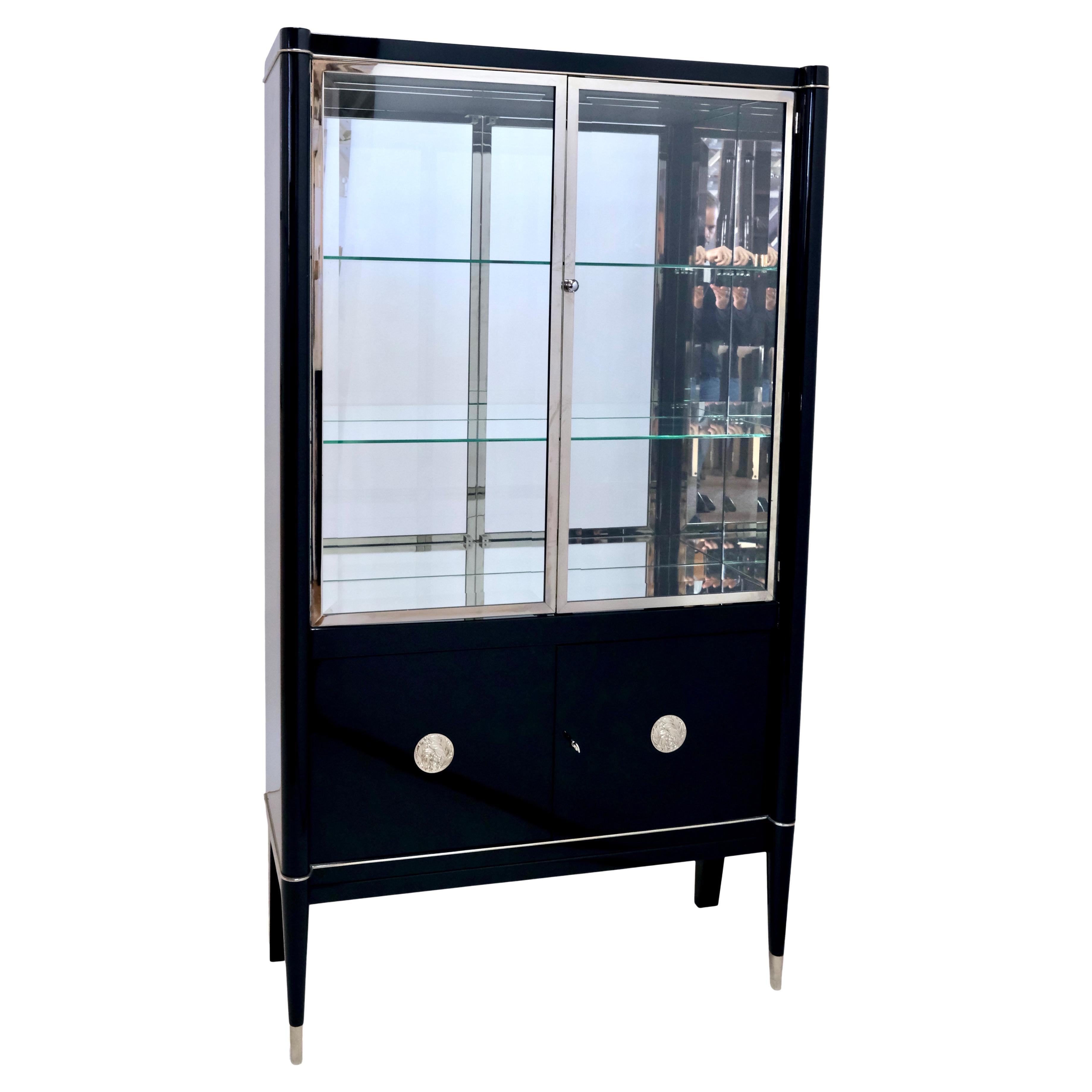 Art Deco Showcase with Lalique Glass Doors For Sale at 1stDibs