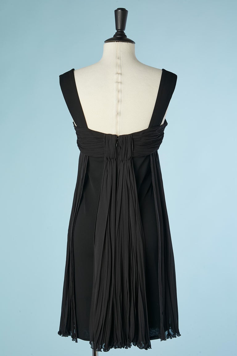 Black cocktail dress with pleated side Versace For Sale at 1stDibs
