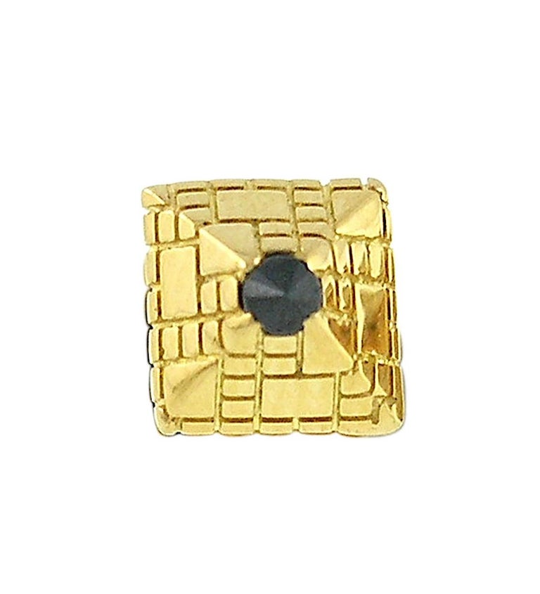 Black Diamond and 18K Gold Singular Stud Earrings For Sale at 1stDibs