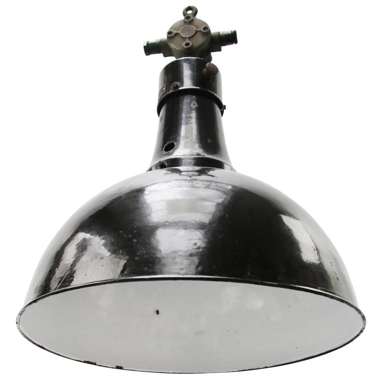 Black Enamel Vintage Industrial Factory Pendant Light For Sale at 1stDibs