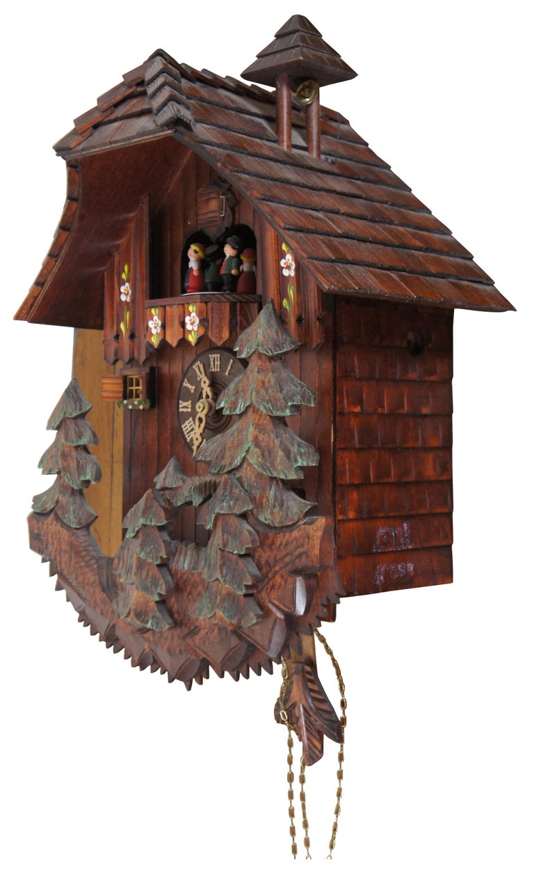 Black Forest Cuckoo Clock Edelweiss Fröhliche Wanderer German Swiss at ...