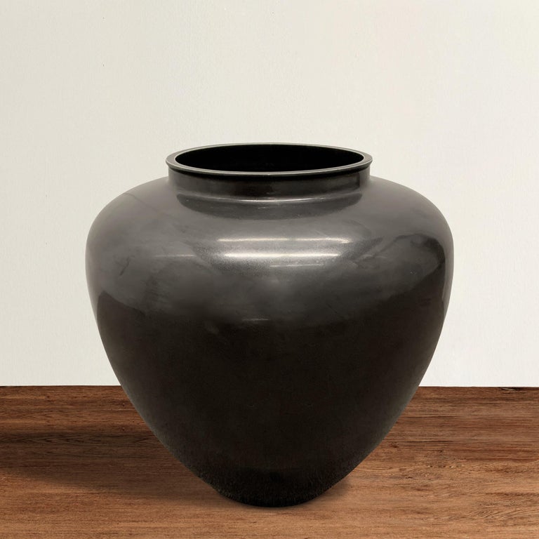 Black Glazed Chinese Pot at 1stDibs