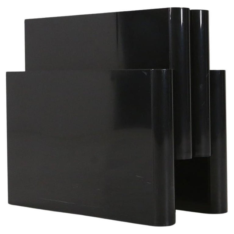 Black Kartell Magazine Rack by Giotto Stoppino For Sale at 1stDibs
