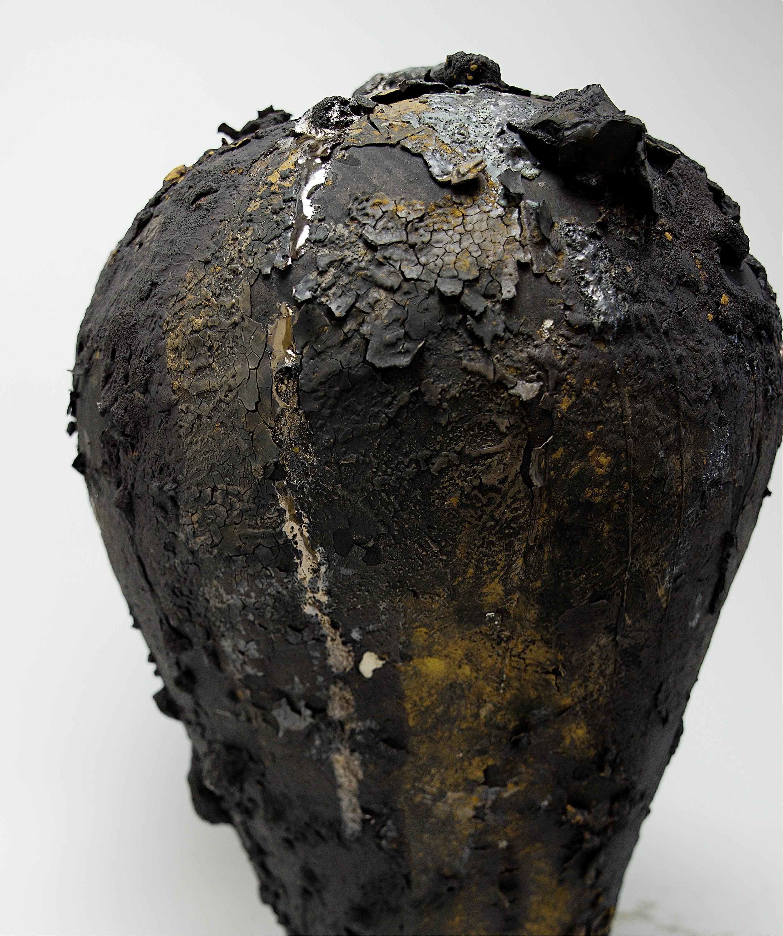 Black Lava texture Vessel 25-II For Sale at 1stDibs