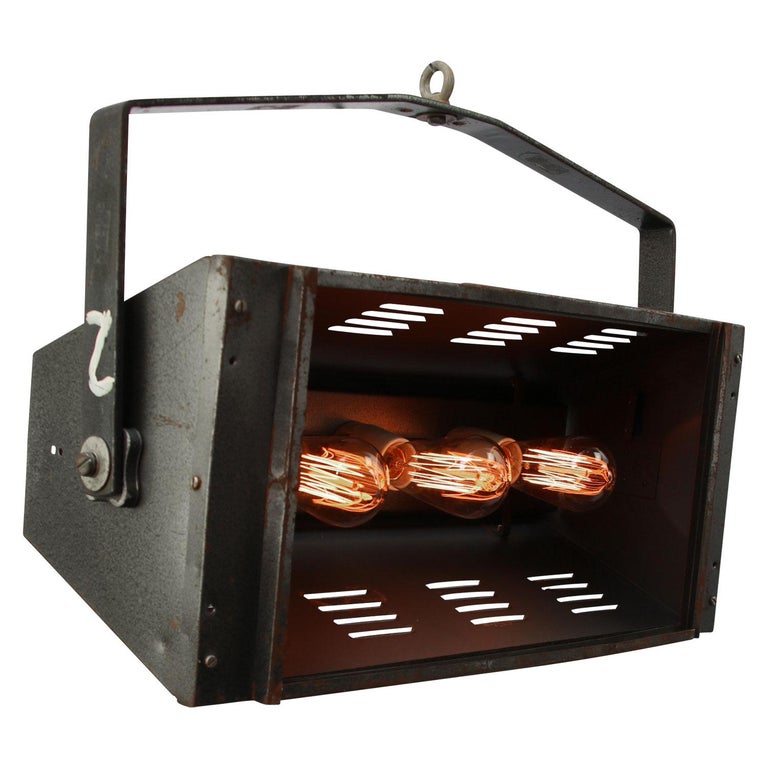 Black Metal Vintage Theater Film Studio Wall Pendant Light For Sale at ...