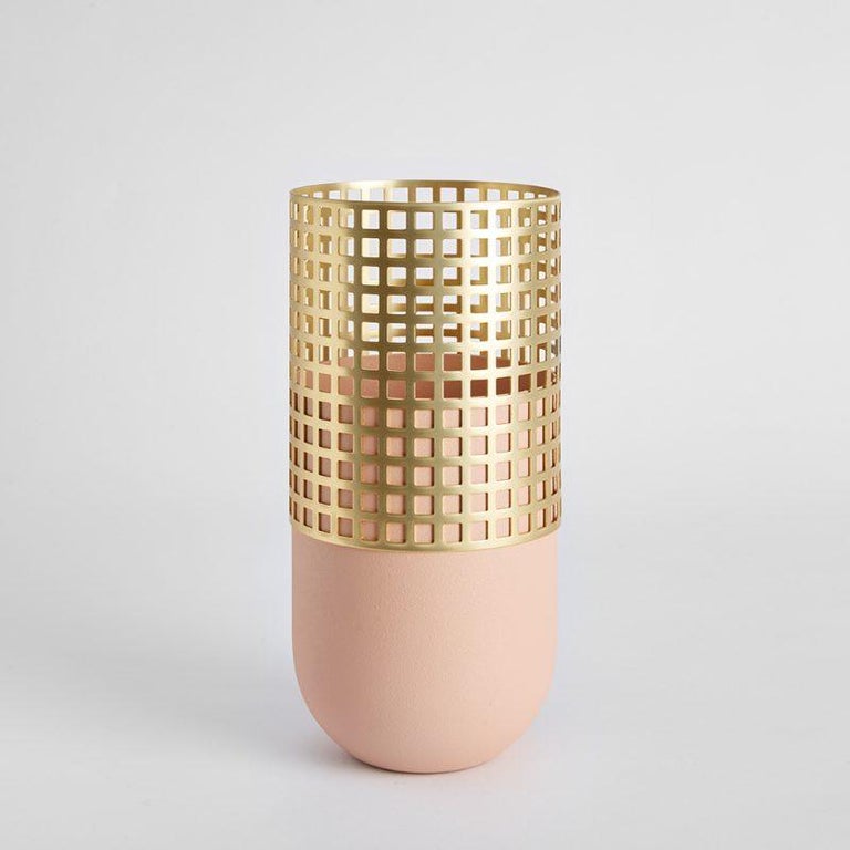 Black Mia Tall Vase by Mason Editions For Sale at 1stDibs