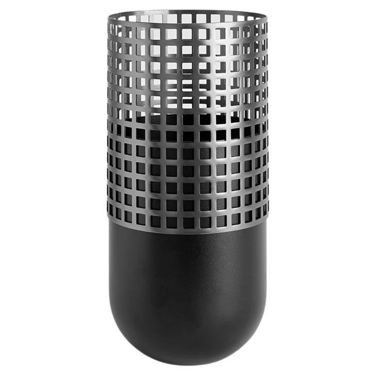 Black Mia Tall Vase by Mason Editions For Sale at 1stDibs