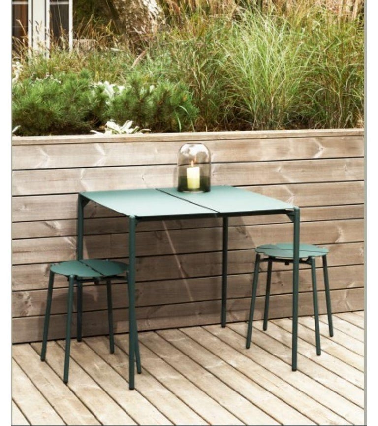 Black Minimalist Stool For Sale at 1stDibs