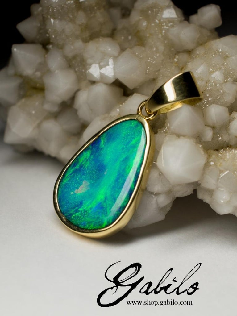Black Opal Yellow Gold Pendant Blue Green Natural Gem Magic Power ...