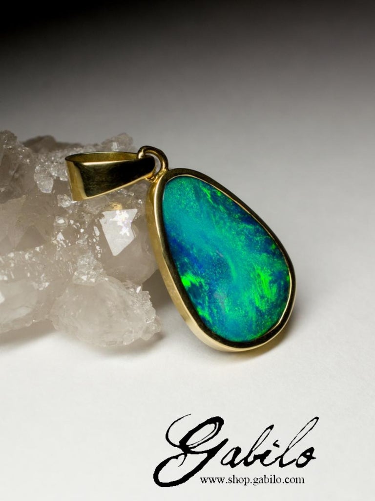 Black Opal Yellow Gold Pendant Blue Green Natural Gem Magic Power ...