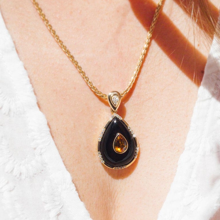Black Pear Onyx and Citrine Diamond Vintage 9 Carat Yellow Gold ...