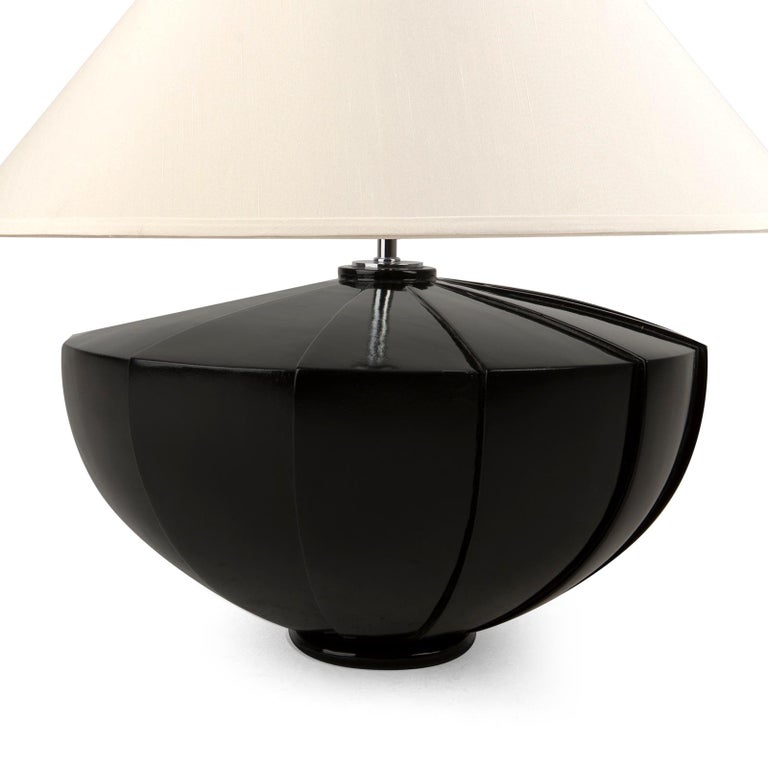 Black Shell Table Lamp in Solid Mahogany Wood For Sale at 1stDibs