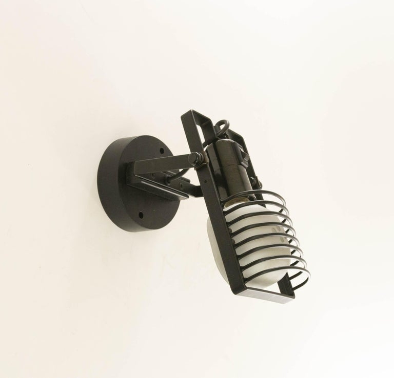 Black Sintesi Wall Lamp by Ernesto Gismondi for Artemide, 1970s For ...