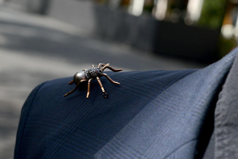 Black Tahitian Pearl Tarantula Spider Brooch Pin For Sale at 1stDibs
