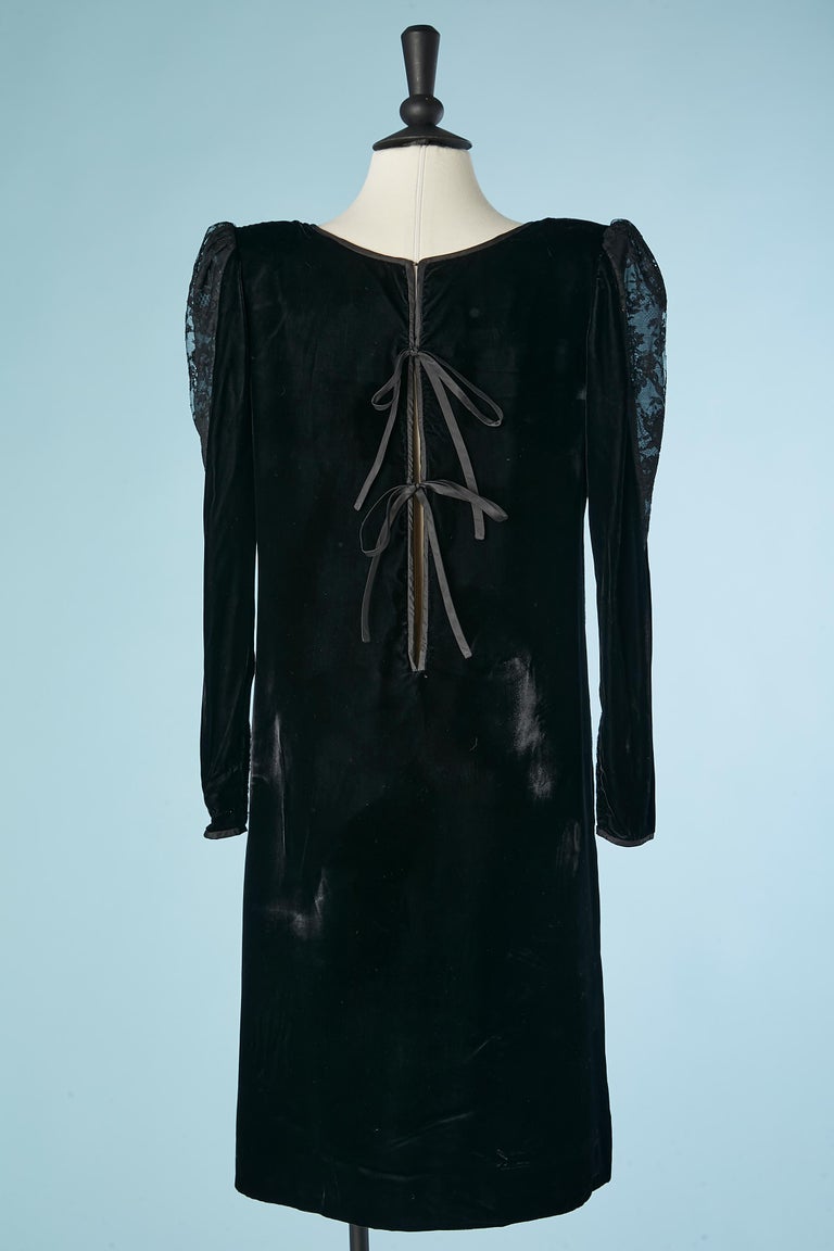 Black velvet cocktail dress with a deep V lace neckline Valentino ...