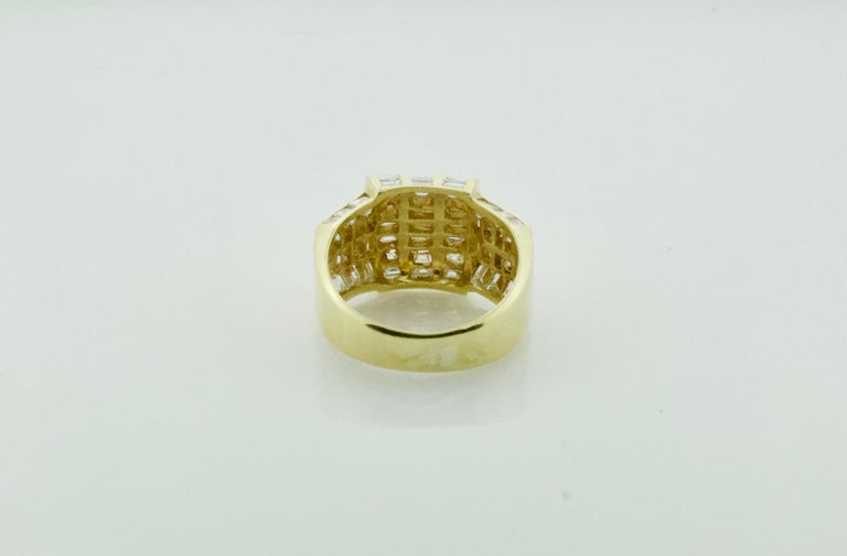 Blingy Diamond Ring in 18 Karat Yellow Gold 2.05 Carat For Sale at 1stDibs