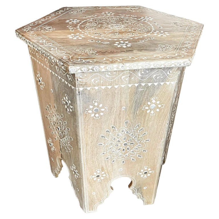 Blonde Wood Decorative Side Table For Sale at 1stDibs