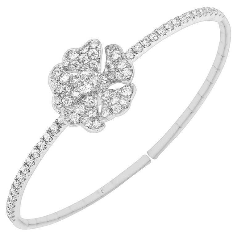Bloom Diamond Solo Flower Bangle in 18k White Gold For Sale at 1stDibs