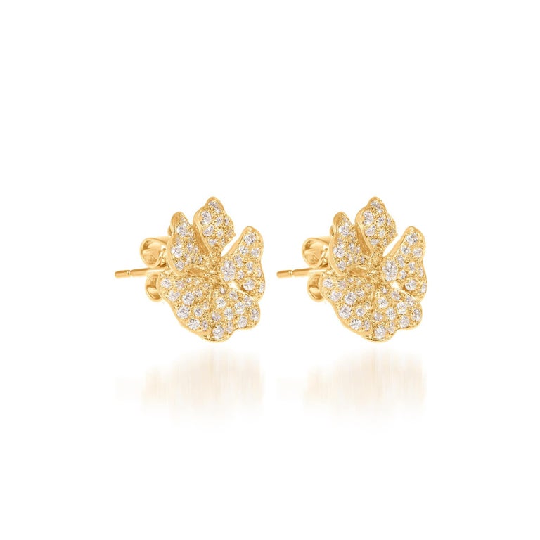 Bloom Gold and Pavé Diamond Small Stud Earrings in 18k Yellow Gold For ...