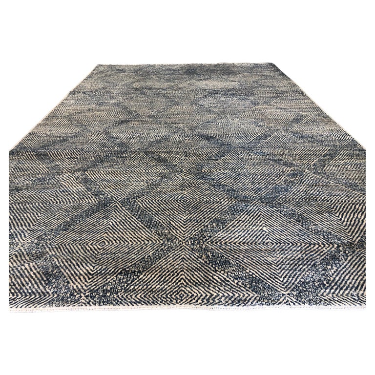 Blue and Cream Diamond Design Moroccan Style Pakistani Rug For Sale at ...