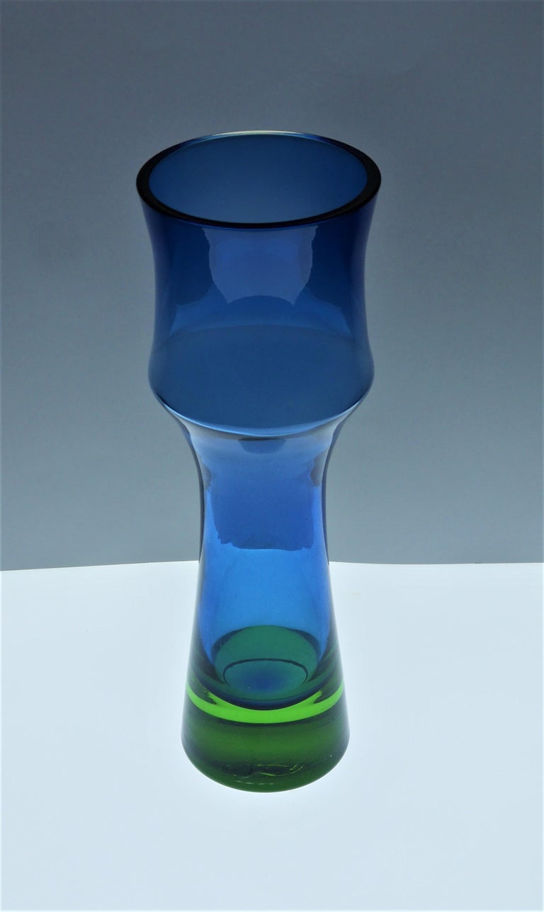 Blue and green glass vase by Bo Borgström for Åseda, Sweden. For Sale ...