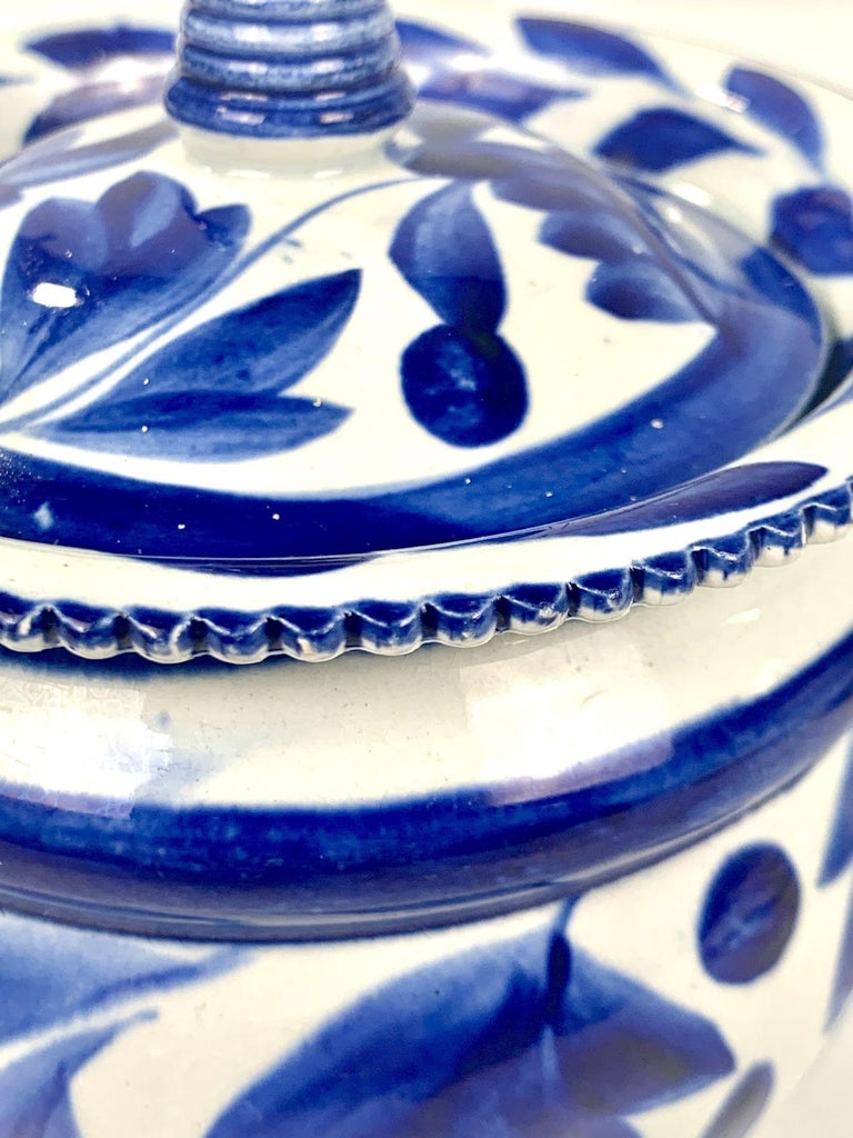 Blue and White Pearled Creamware Sugar Box or Sucrier Made England ...