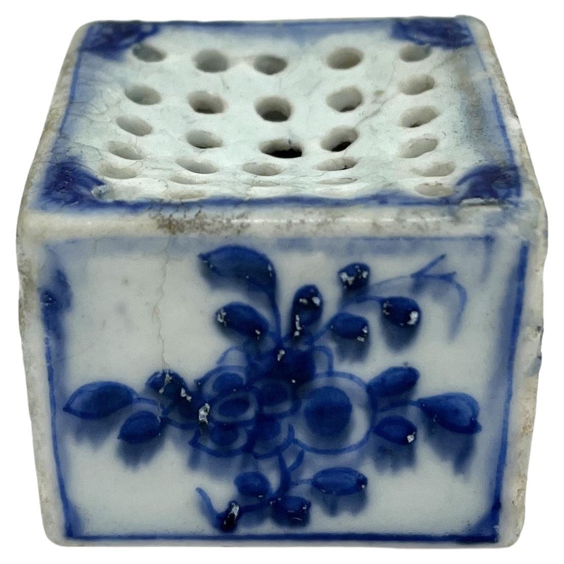Blue and White Square Box, Circa 1725, Qing Dynasty Yongzheng Era For ...