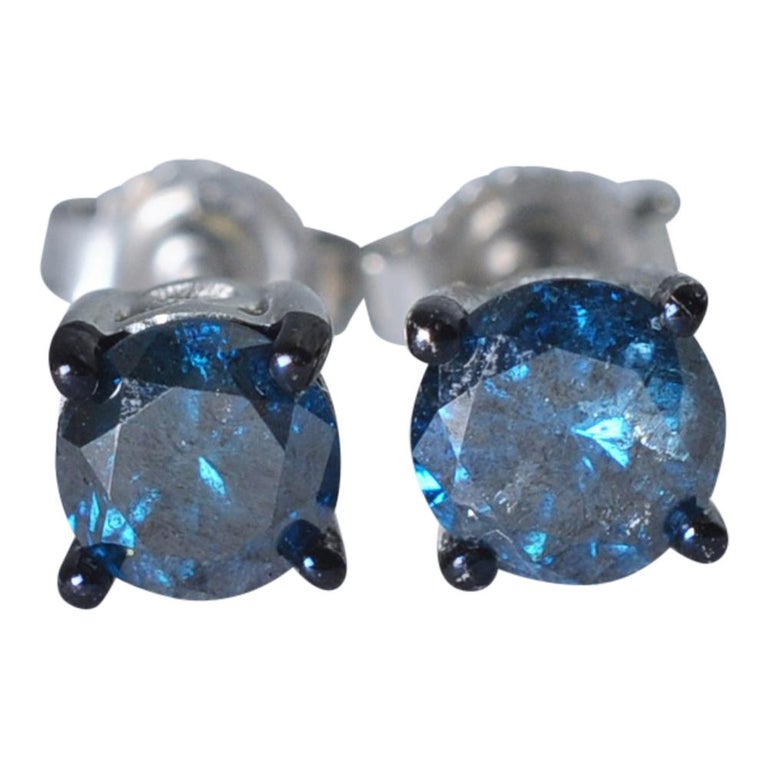 Blue Diamond Gold Stud Earrings For Sale at 1stDibs