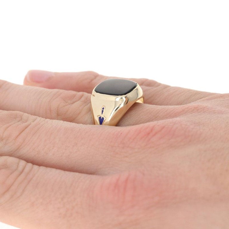 Blue Lodge Onyx Ring, 10k Gold Masonic Trowel and Plumbline For Sale at ...