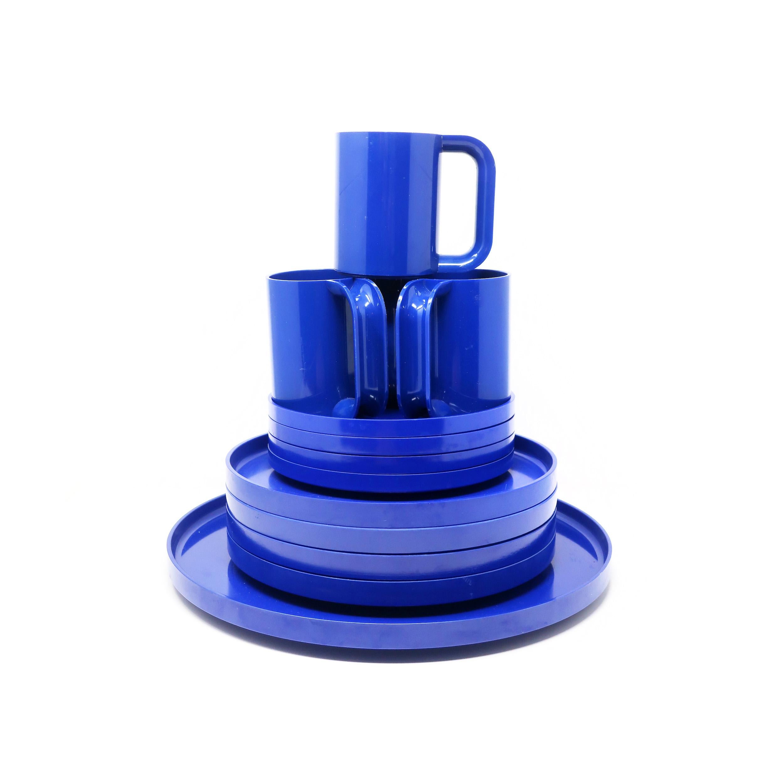 Blue Massimo Vignelli for Heller Dinnerware, Set of 10 at 1stDibs