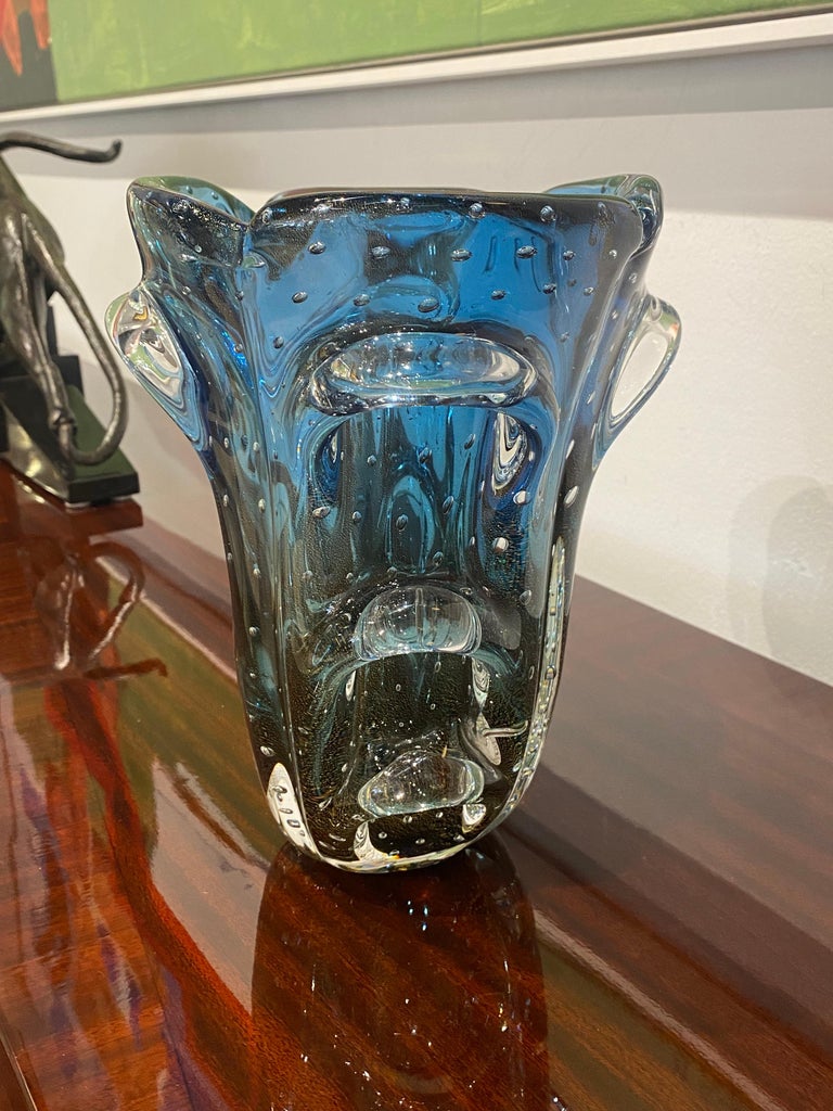 Post-Modern Blue Murano Glass Vase For Sale at 1stDibs