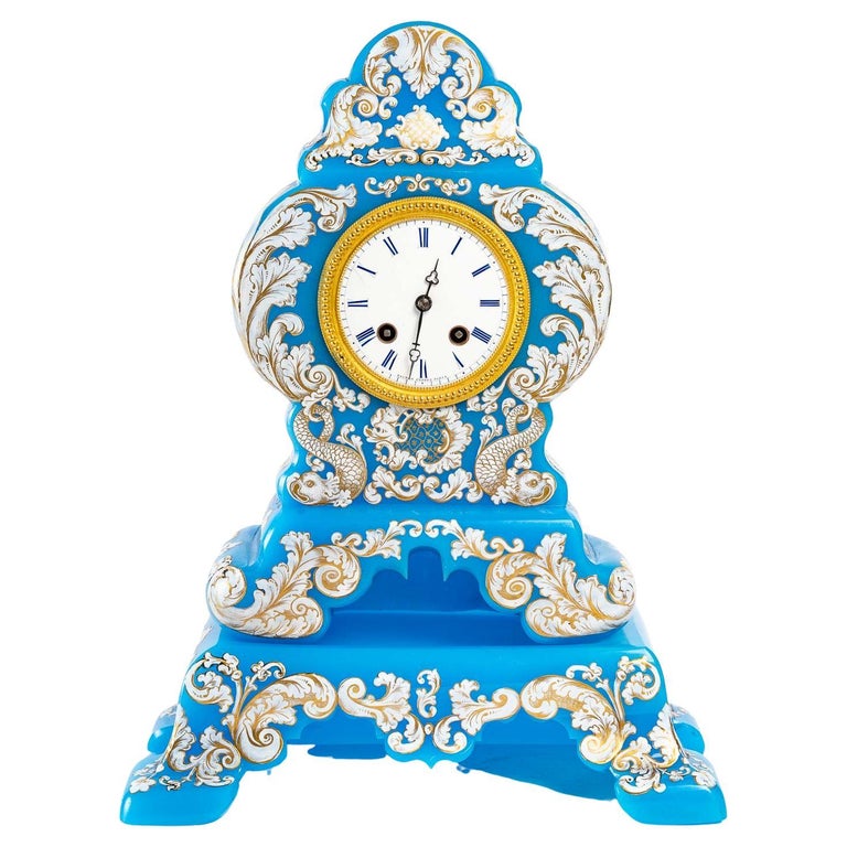 Blue Opaline Clock and Its Base, 19th Century For Sale at 1stDibs