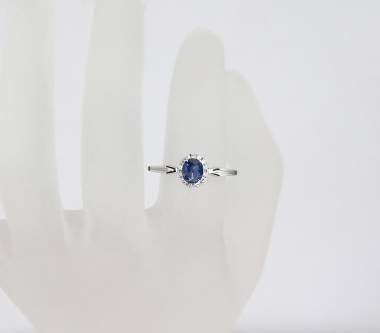 Customizable Blue Sapphire 14k Gold Ring For Sale at 1stDibs