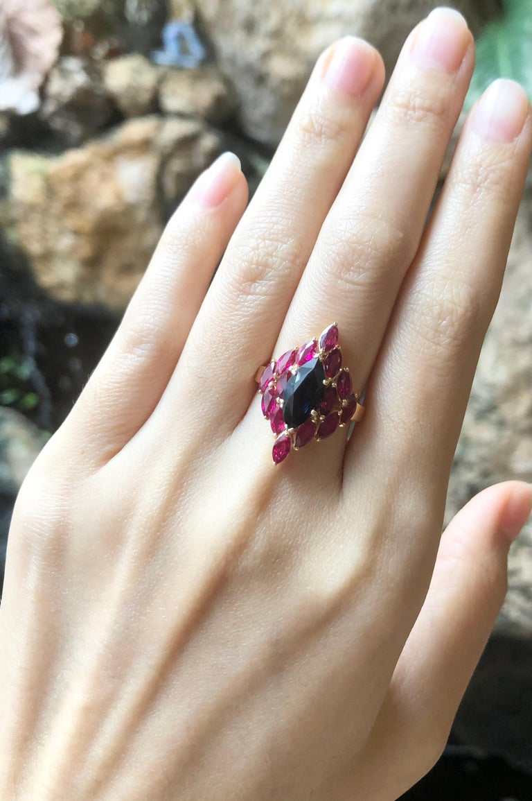Blue Sapphire and Ruby Ring Set in 18 Karat Gold Setting For Sale at ...