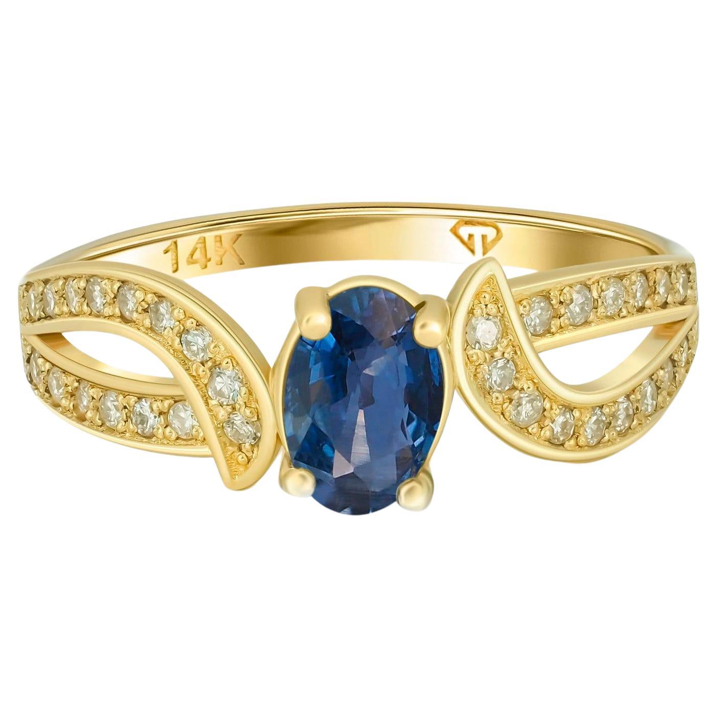 Blue Sapphire engagement ring in 14k gold For Sale at 1stDibs