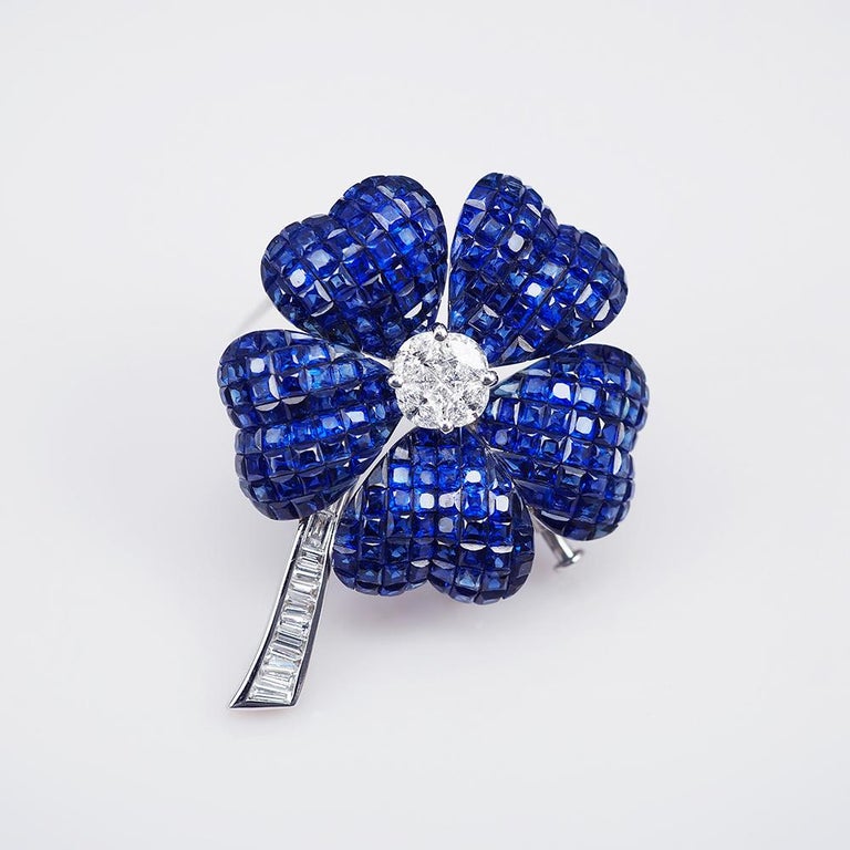 18 Karat White Gold Blue Sapphire Diamond Invisible Flower Brooch For ...