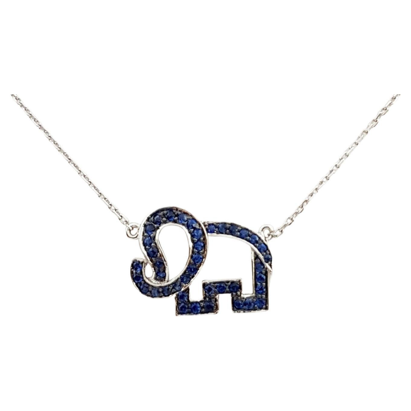 Blue Sapphire Necklace Set in 18 Karat Gold Settings For Sale at ...